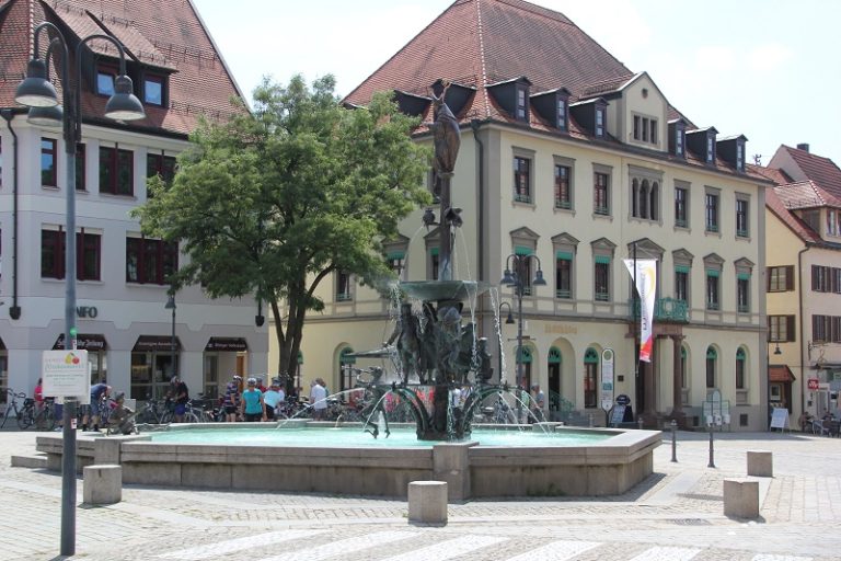 Rathaus am Marktplatz Ehingen | Oberschwabens Sehenswürdigkeiten